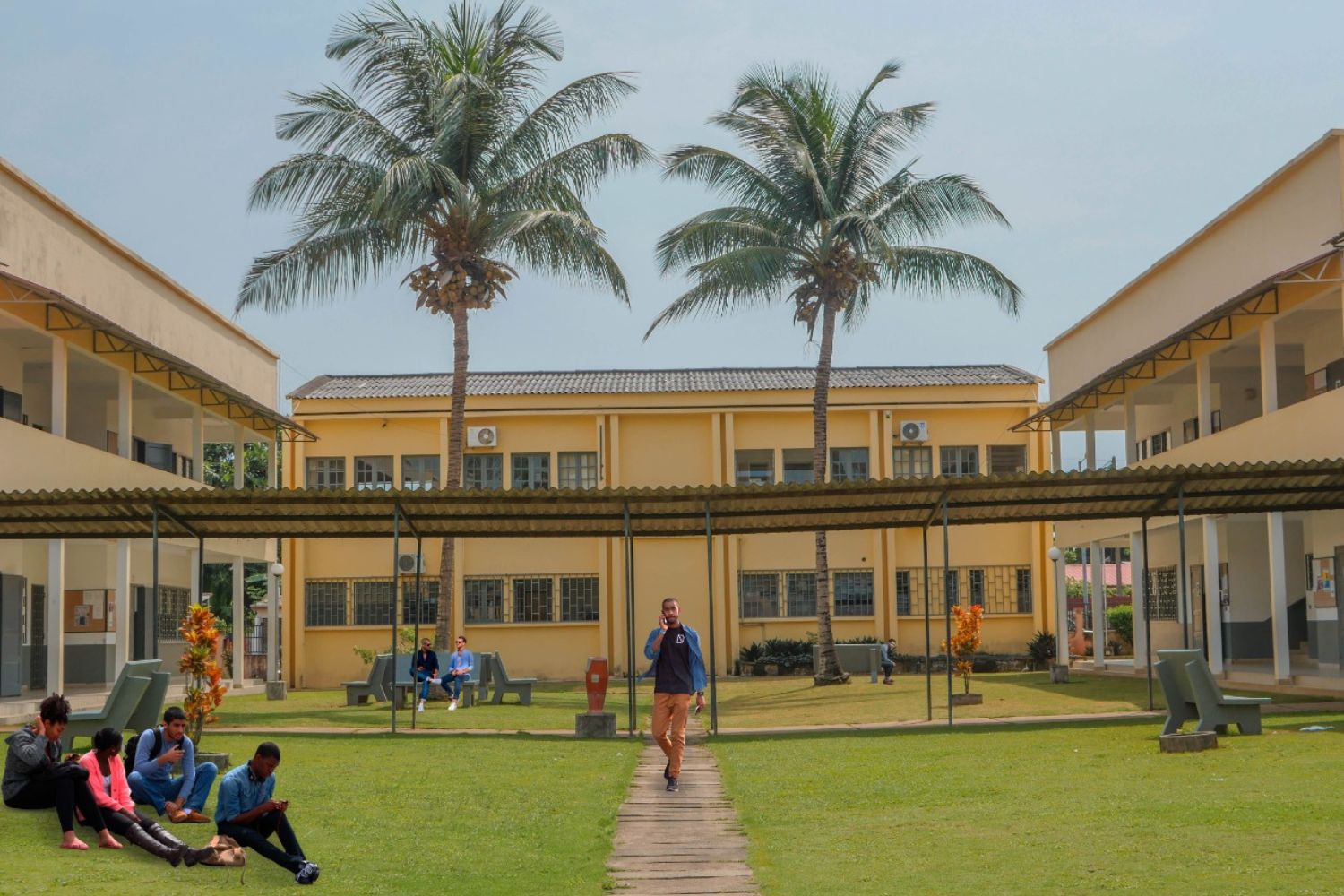 Universidade de São Tomé e Príncipe - USTP